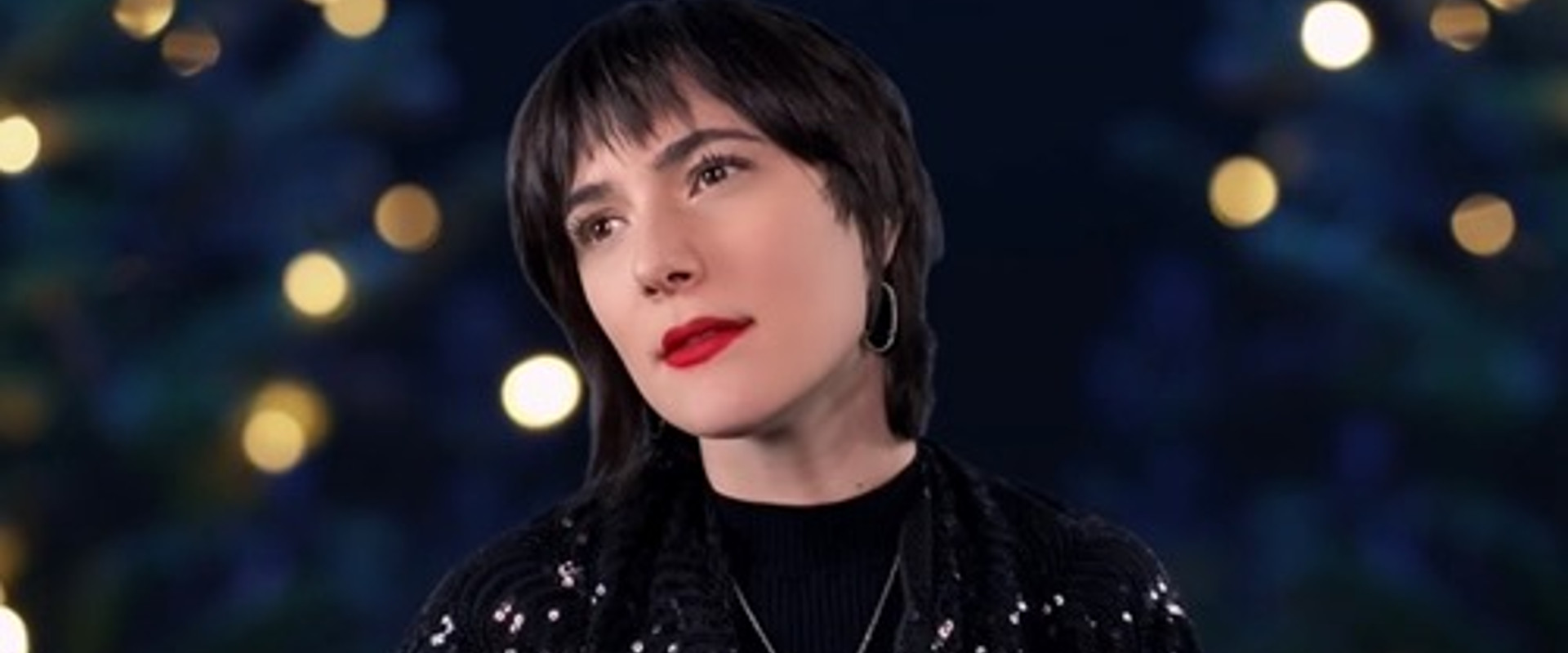 "Welcome to Sara Niemietz’s Official Website"